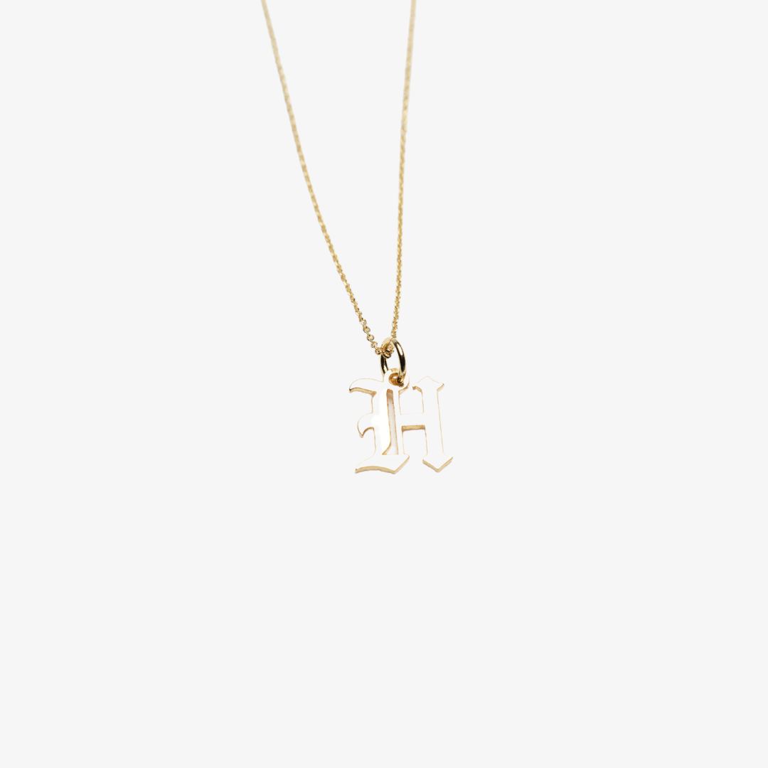 melody ehsani initial "h" necklace (gold) – Premium Goods
